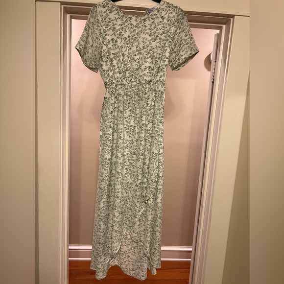 Polagram | Dresses | Polagram White Green Floral Faux Wrap Maxi Dress ...